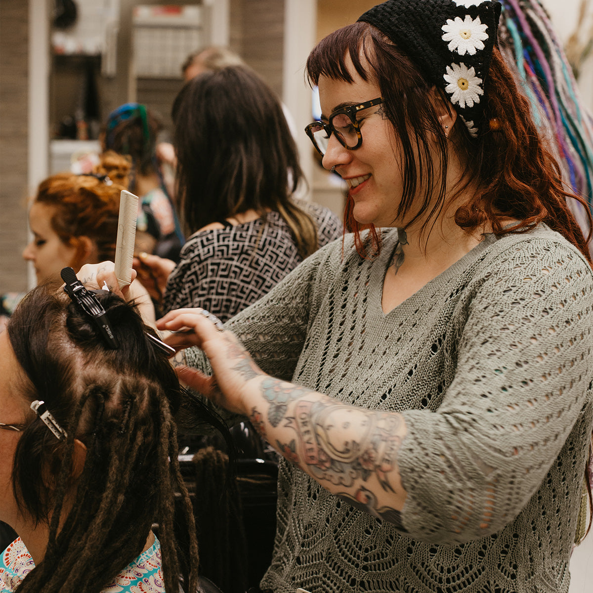 Laat je Synthetische Dreads maken door een van onze Affiliates